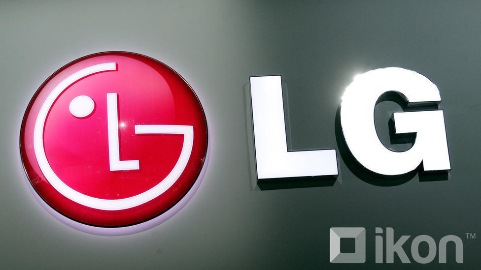 LG компани нугардаг уян дэлгэцтэй ухаалаг утсаа 11 сард зарлана