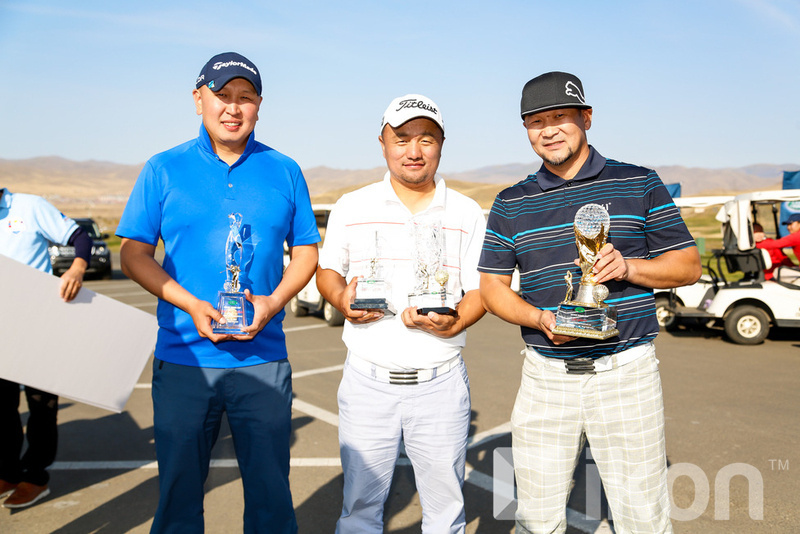 ГУРВАН машины байтай “Range Rover Cup” тэмцээн болж өндөрлөв