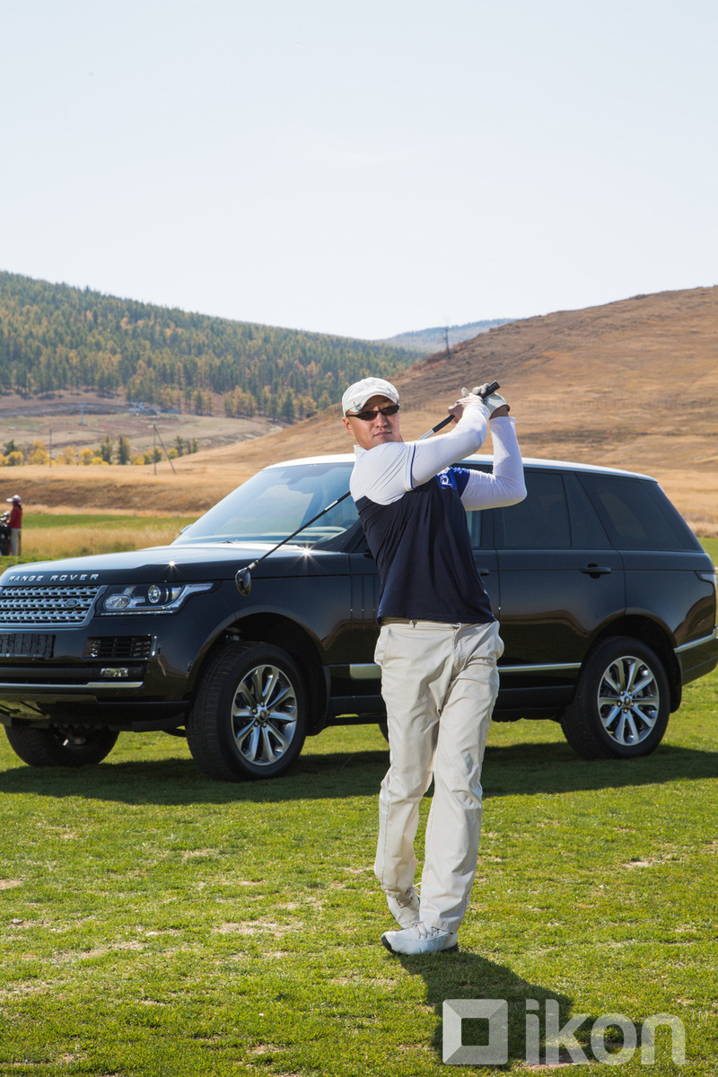 ГУРВАН машины байтай “Range Rover Cup” тэмцээн болж өндөрлөв