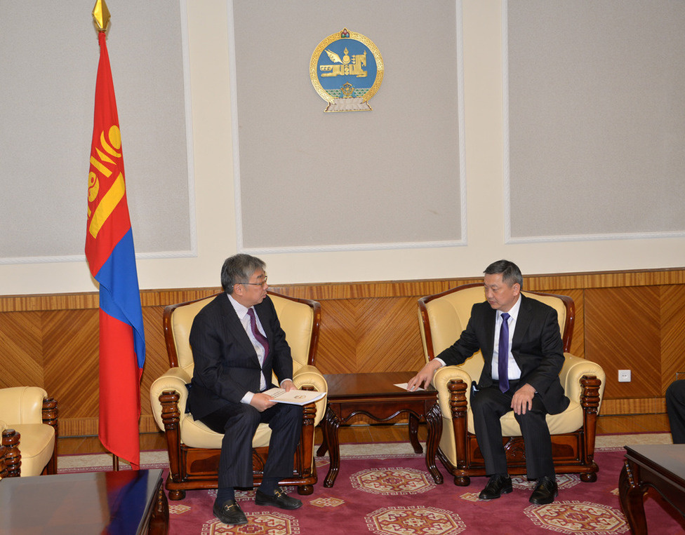 Ирээдүйн өв сангийн тухай хуулийн төслийг өргөн барилаа