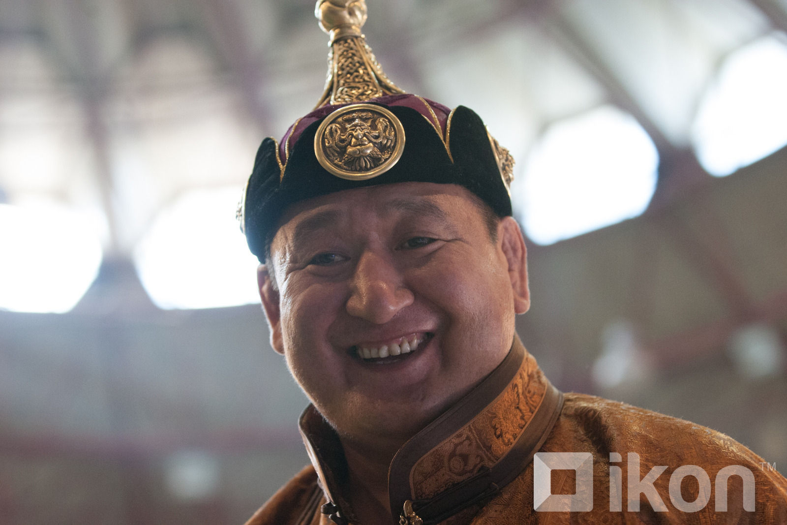 ФОТО Сар шинийн барилдаанд отгон аварга Ч Санжаадамба гурав дахь удаагаа түрүүллээ