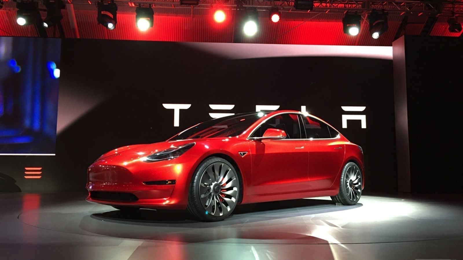 Хятадын Tencent Америкийн Tesla-гийн 5 хувийг худалдаж авлаа