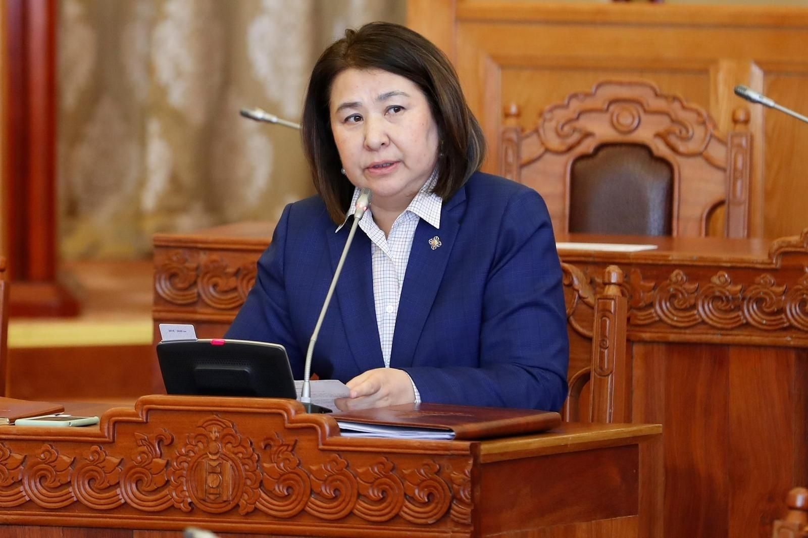 “Монголбанкинд өр төлбөргүй“