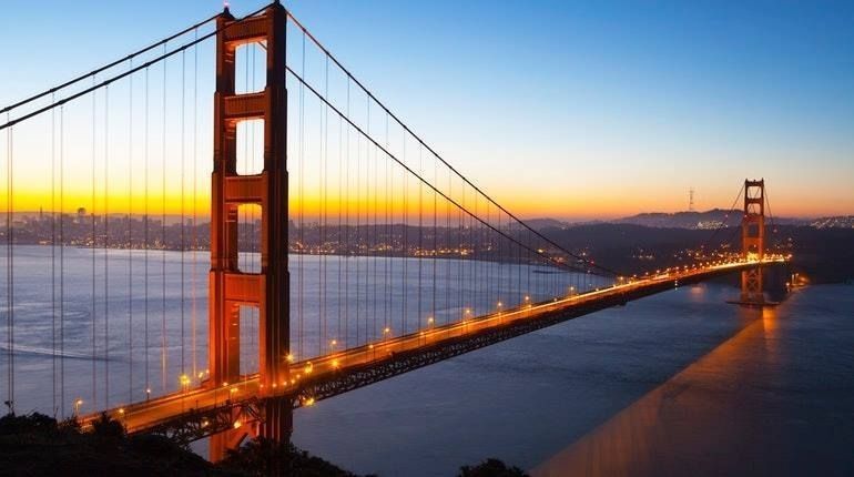 Мод бэлтгэгчээс тэрбумтан болсон ах дүүс