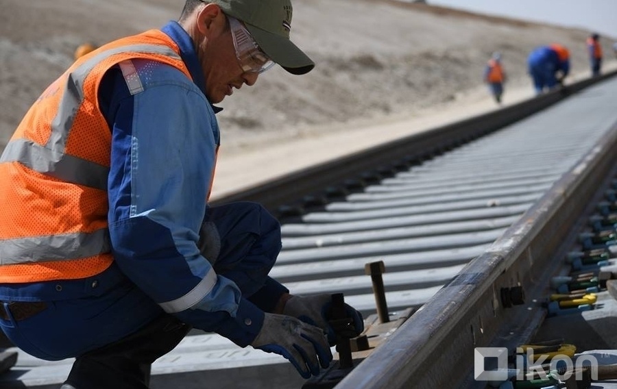 ГАЗРЫН ТОСНЫ ҮЙЛДВЭР рүү цахилгаан түгээх шугамын ажил дууссан Төмөр