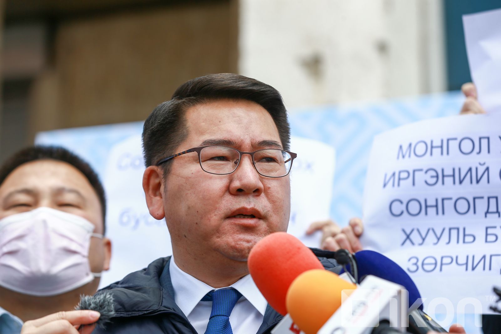 Хөтөлийн цемент шохойн үйлдвэр ХК ийн захирлын үүргийг түр орлон гүйцэтгэгчээр Л Наранбаатарыг