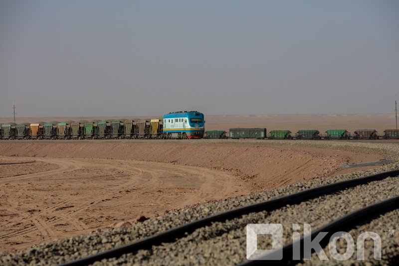 Монголчууд анх удаа өргөн нарийн хосолсон 226 9 км төмөр зам барьж