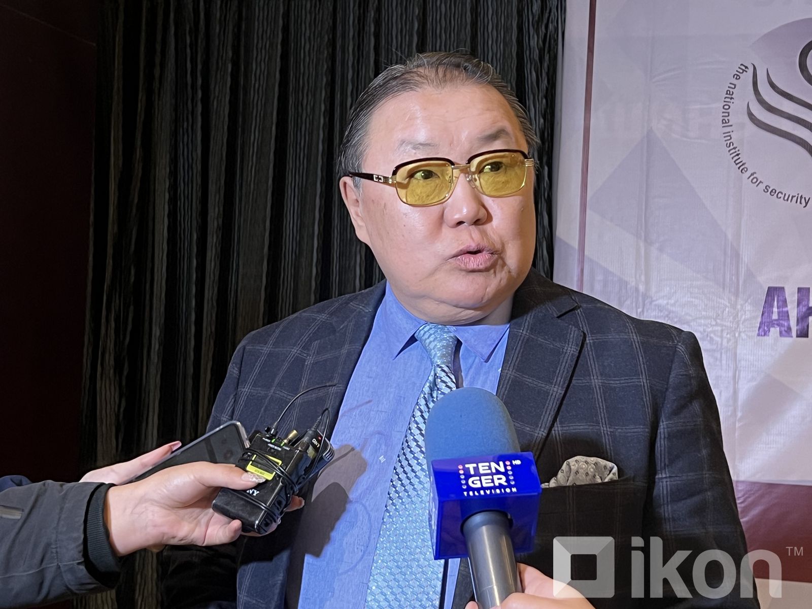 Д Уламбаяр Хоёр Солонгосын асуудал улам хурцадвал Монгол Улсад шууд нөлөөлөх магадлал өндөр