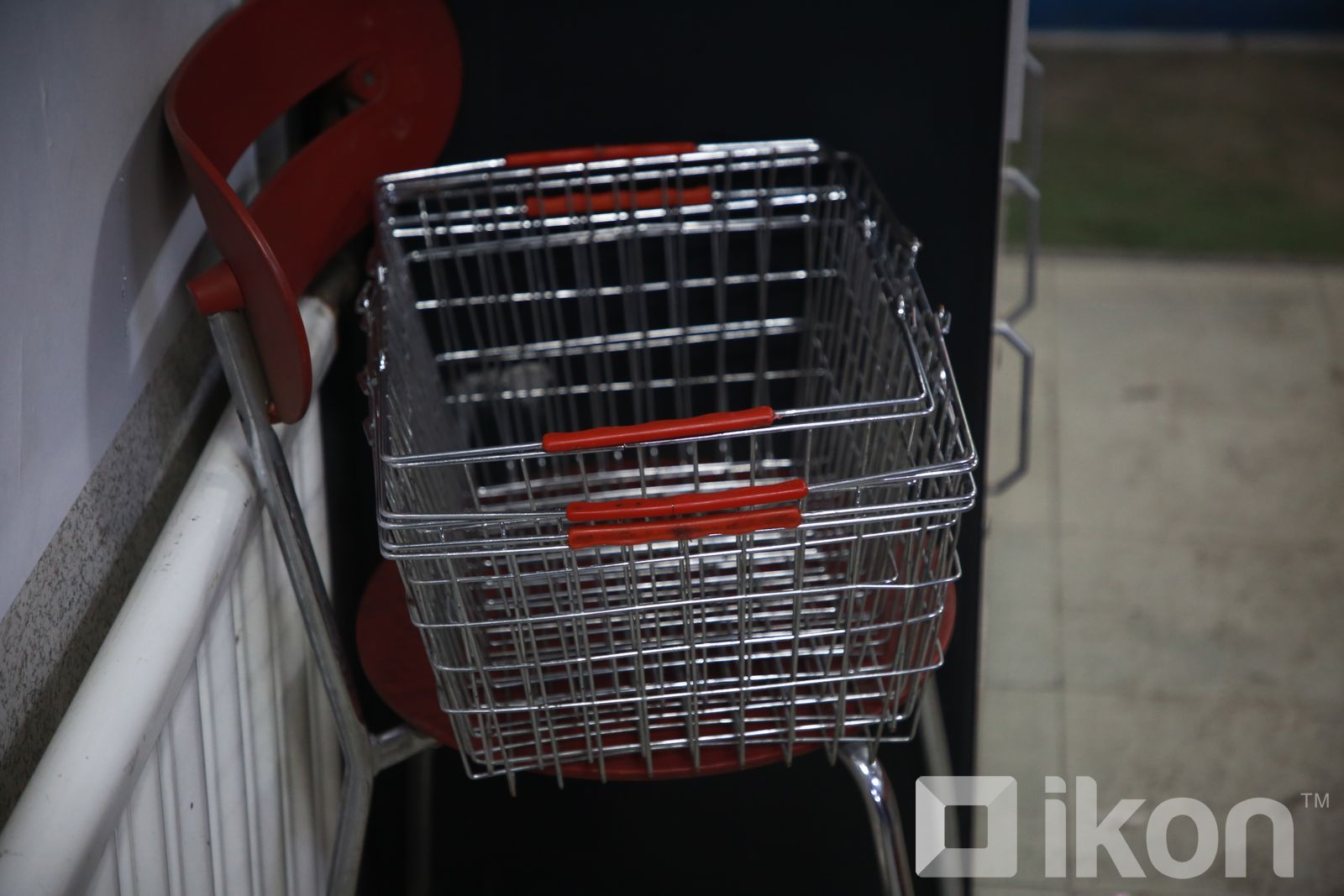 Шаардлага хангаагүй 251 нэр төрлийн хүнсний бүтээгдэхүүнийг устгалын комисст шилжүүлжээ