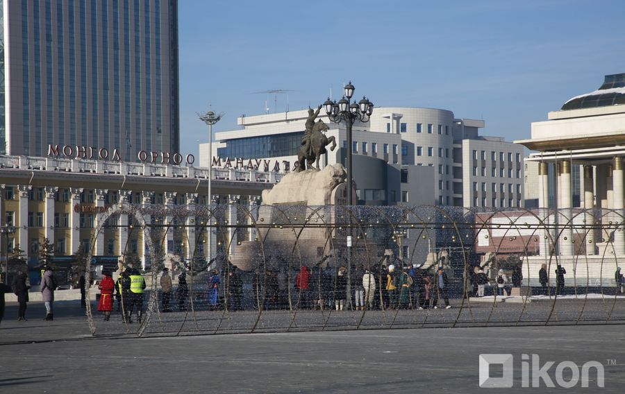 ФОТО Төв талбайд болсон жагсаалын дараах байдал