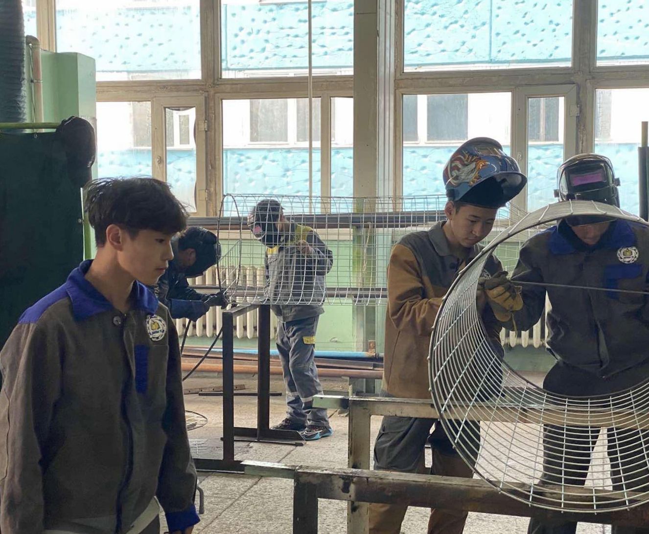 Дархан политехник коллежийн мэргэжлийн боловсрол олгох сургалтад 590 ...