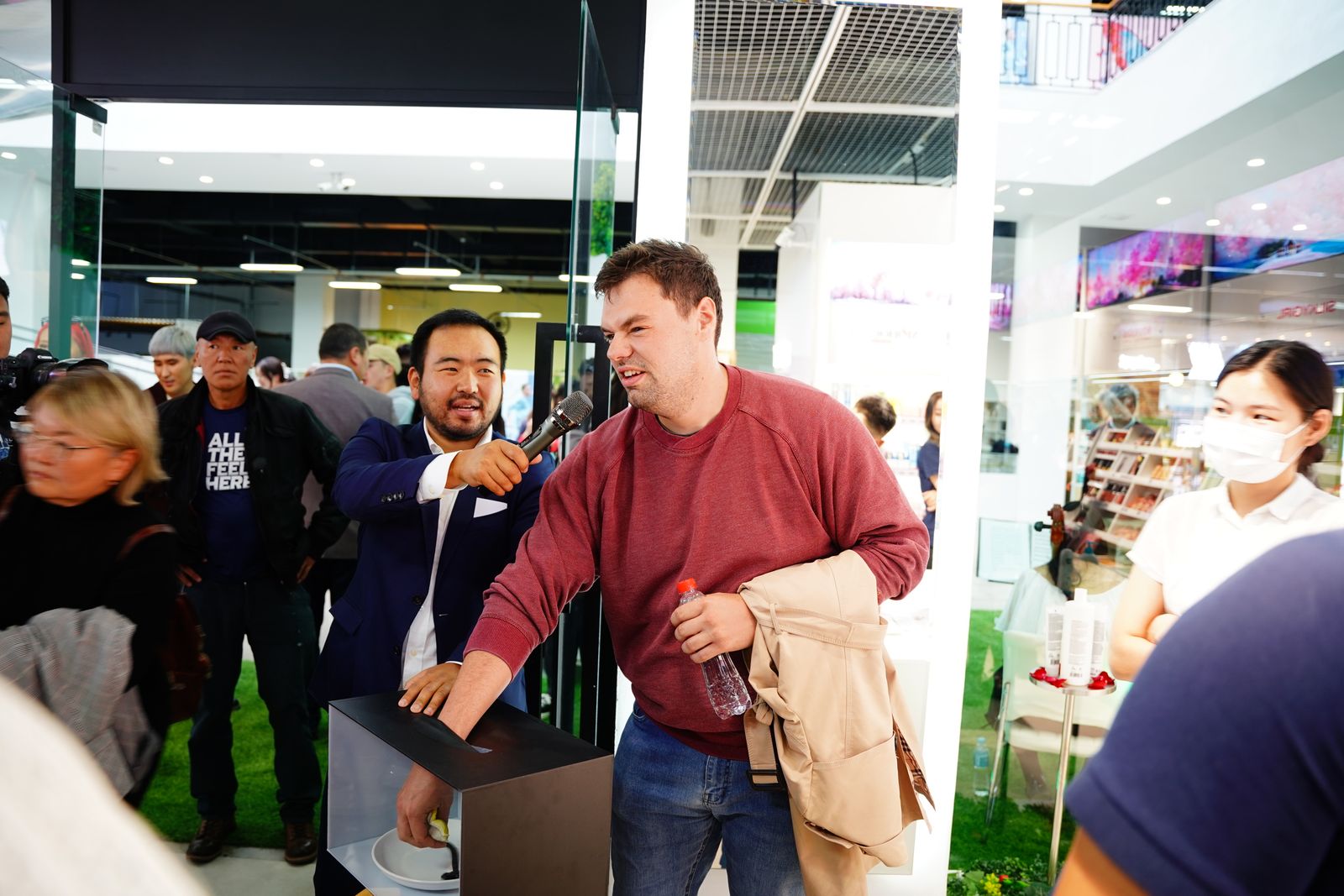 ФОТО: GGI PLUS нэрийн дэлгүүрийн нээлт