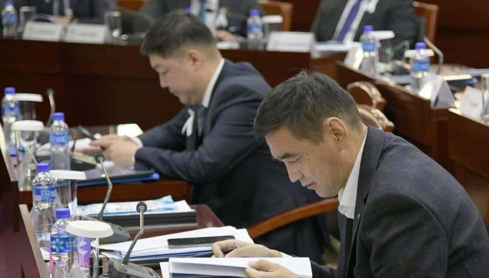 Ж Алдаржавхлан Хурал хийх гэж жил бүр 25 тэрбумыг зарцуулж байна