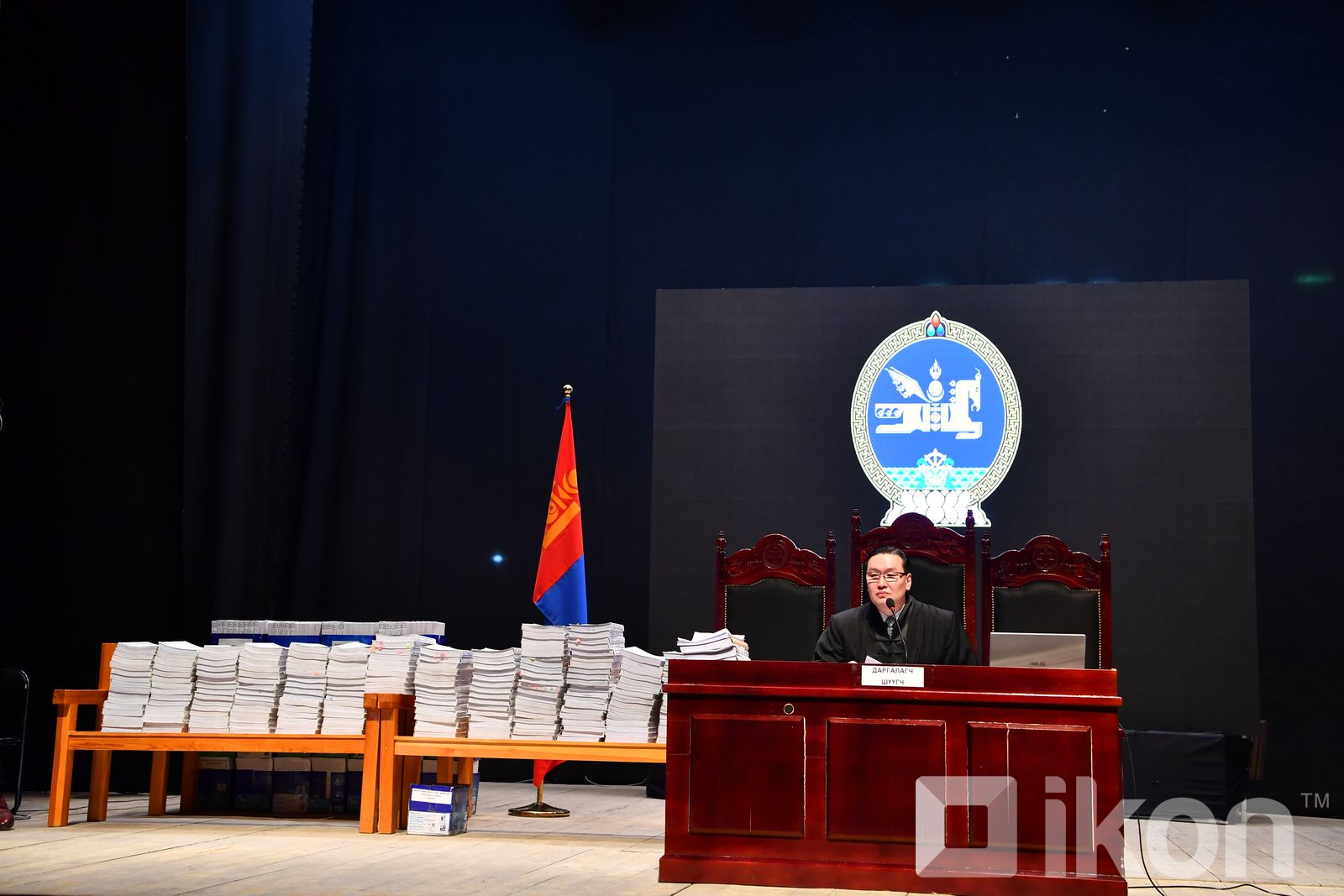 Хөгжлийн Банкны гэх хэрэгт холбогдсон 80 хүний гэм бурууг шүүх хурал гуравдугаар сарын 2 нд