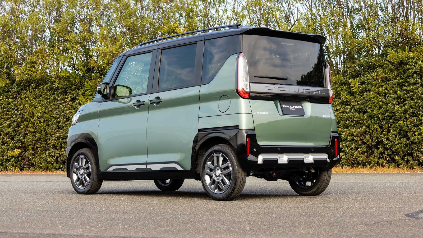 Mitsubishi Motors компани Delica Mini шинэ загвараа ирэх сараас худалдаанд гаргана