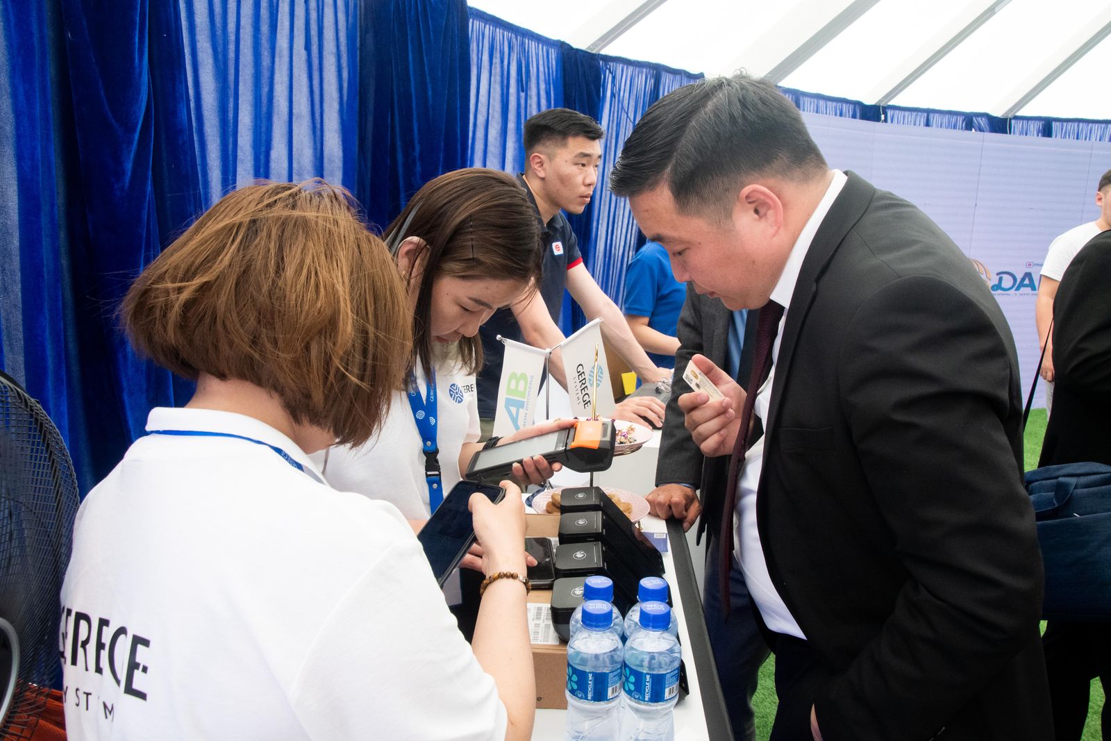 ICT EXPO-2023 үзэсгэлэнгийн #Mindgolia асарт хүрэлцэн ирж, тоон гарын ...