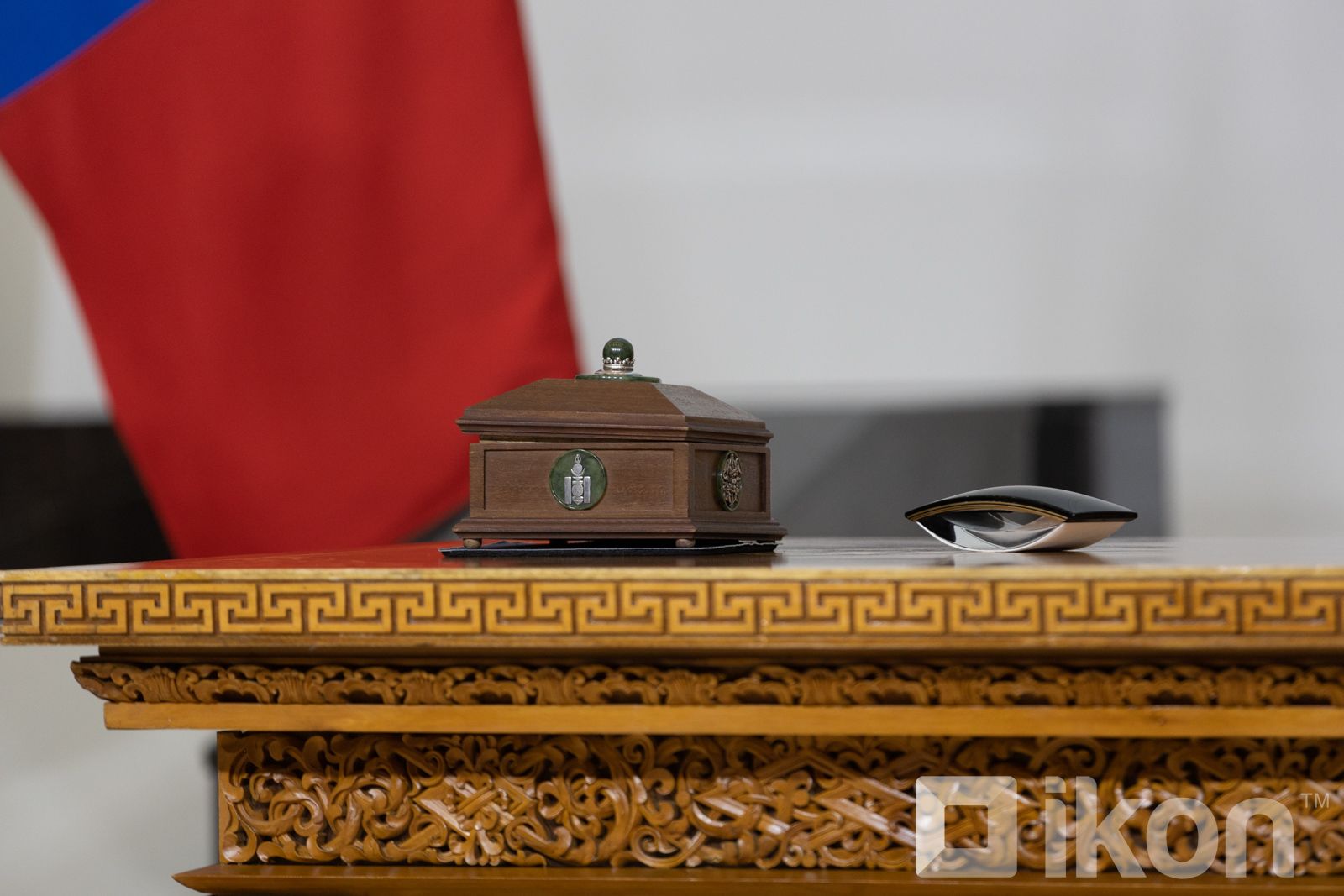 ТАНИЛЦ Төрийн албан тушаалтнуудын хамаарал бүхий эм хангамжийн Аж