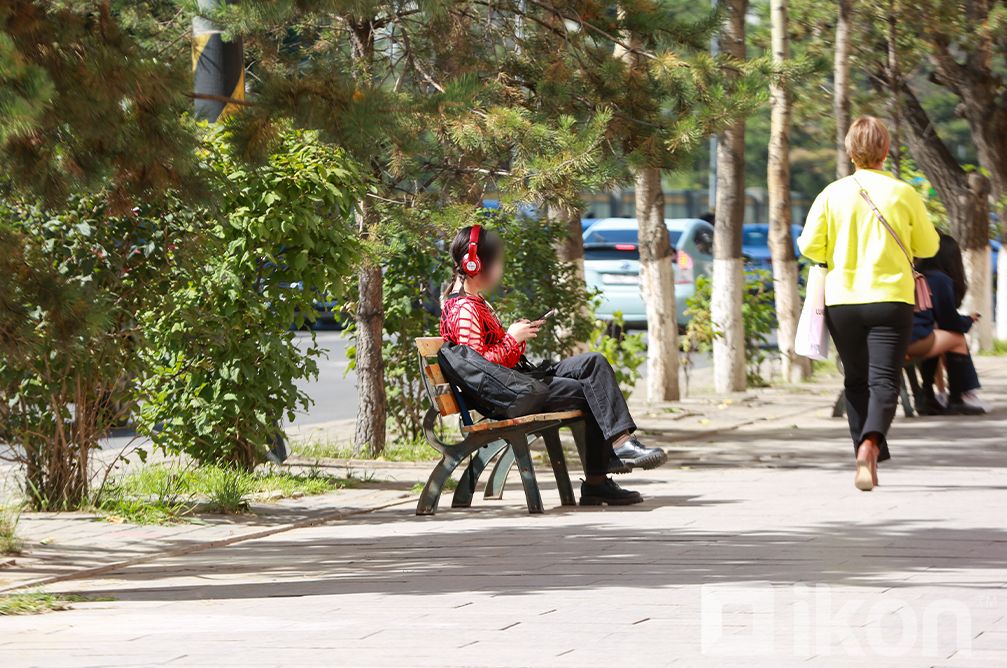 Д.Оюунзул: Хүнд тоотой хэдэн сонсголын сормууслаг эс бий. Чихэвчний хэт ...