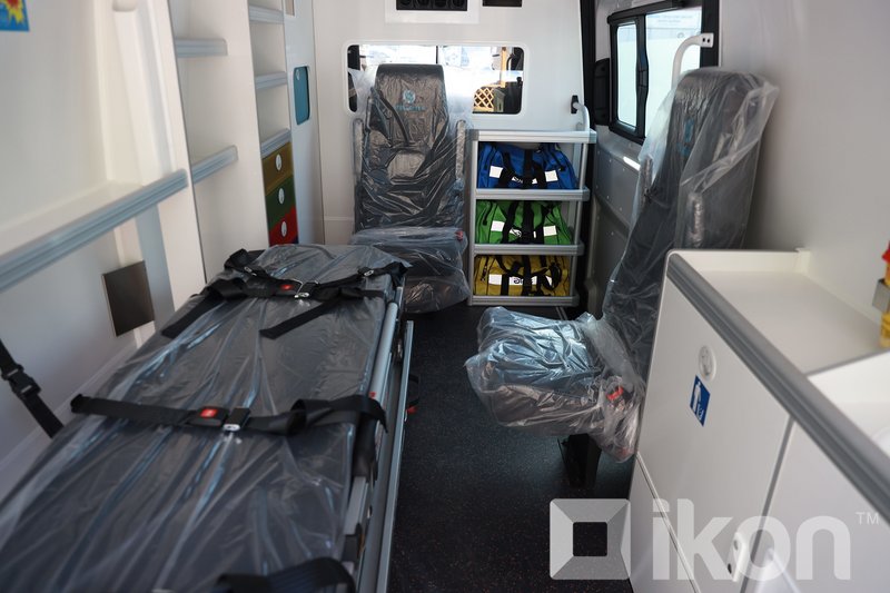 ФОТО Орон нутагт явуулын эмнэлгийн үйлчилгээ үзүүлэх тусгай тоноглолтой 20 автомашиныг