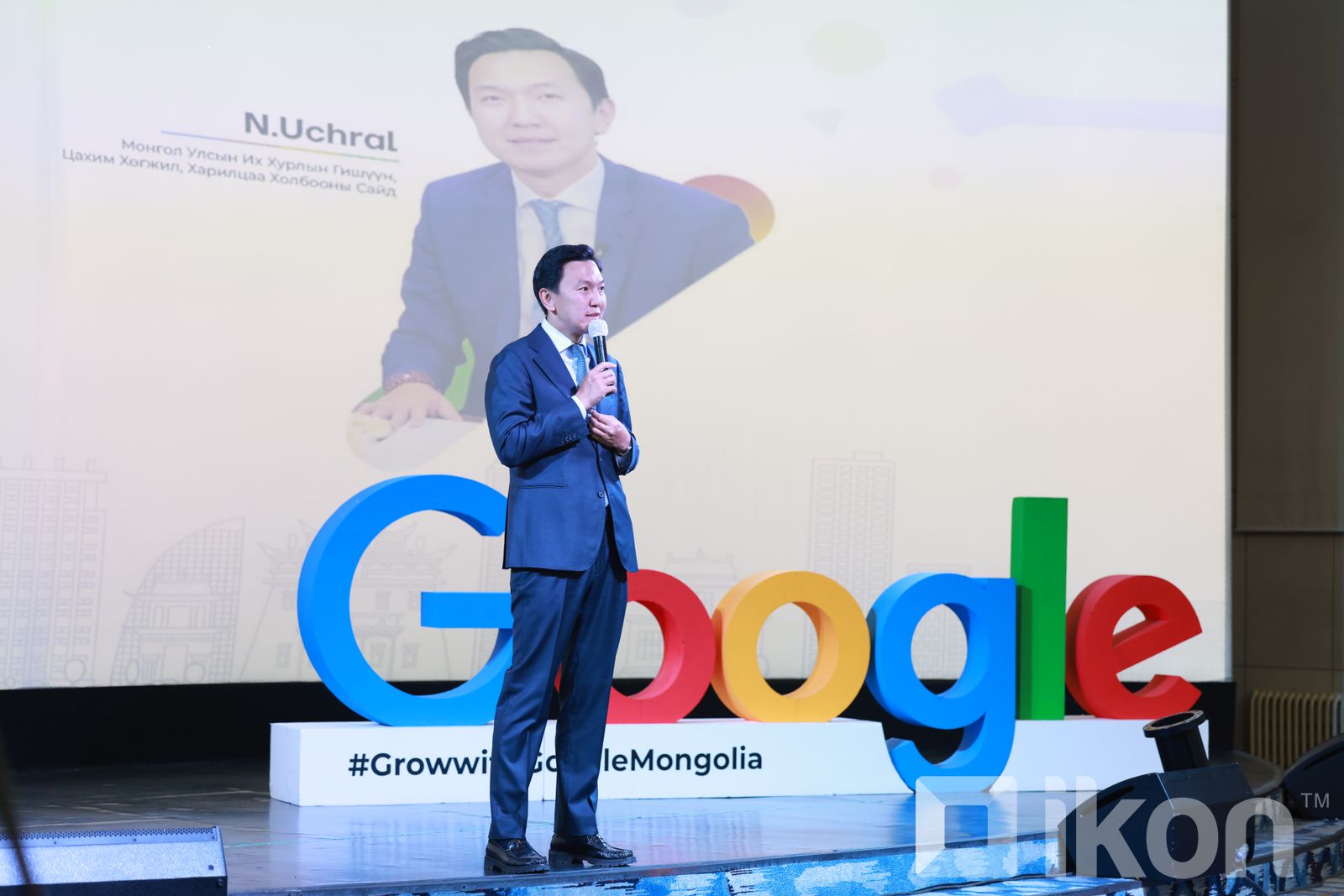 ФОТО: “Монгол Улс технологийн хөгжлөөр Төв Азидаа түүчээлж яваа учраас ...