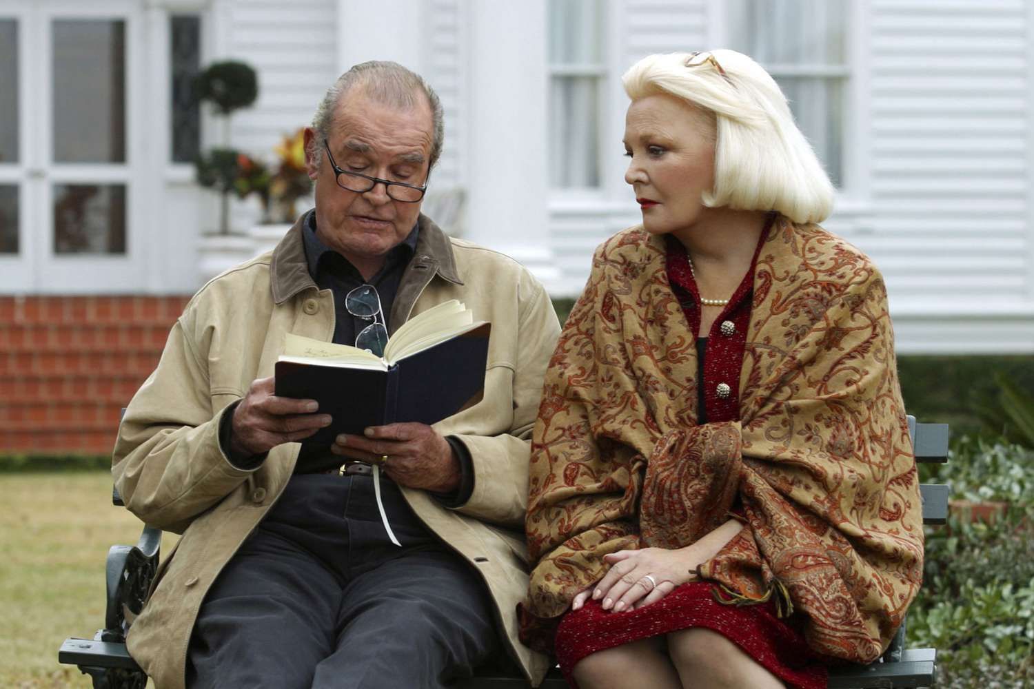 “the Notebook” киноны гол дүрийг бүтээсэн эмэгтэй Алцхаймерын өвчтэй болжээ