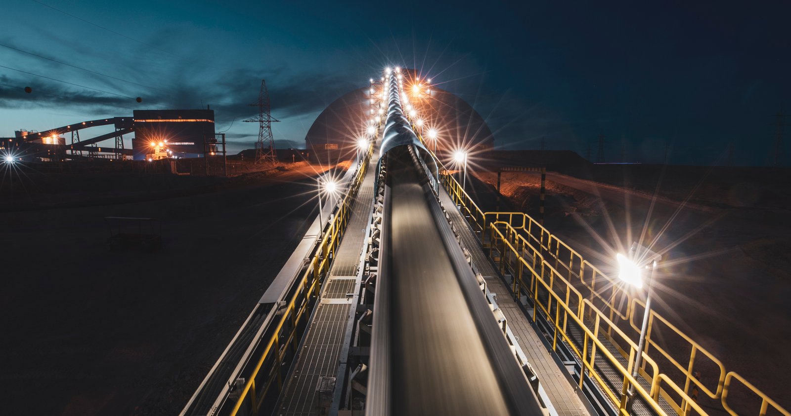 ОЮУ ТОЛГОЙ: МЭДЭГДЭЛ