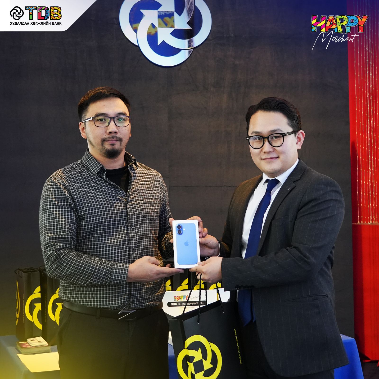 ХХБ-ны ПОС машинаараа хамгийн олон Apple Pay гүйлгээ дамжуулсан 14 ...